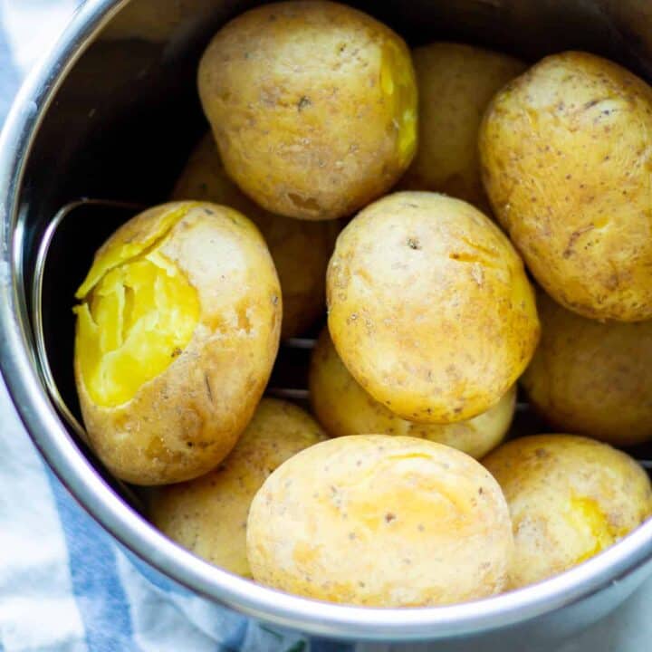 Instant Pot Steamed Potatoes - Very Veganish