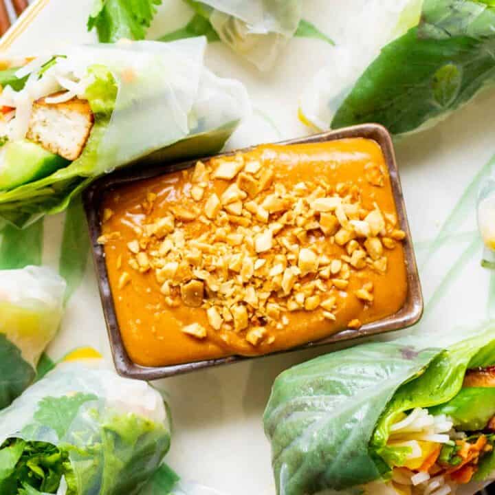 4-Ingredient Peanut Dipping Sauce for Spring Rolls - Very Veganish