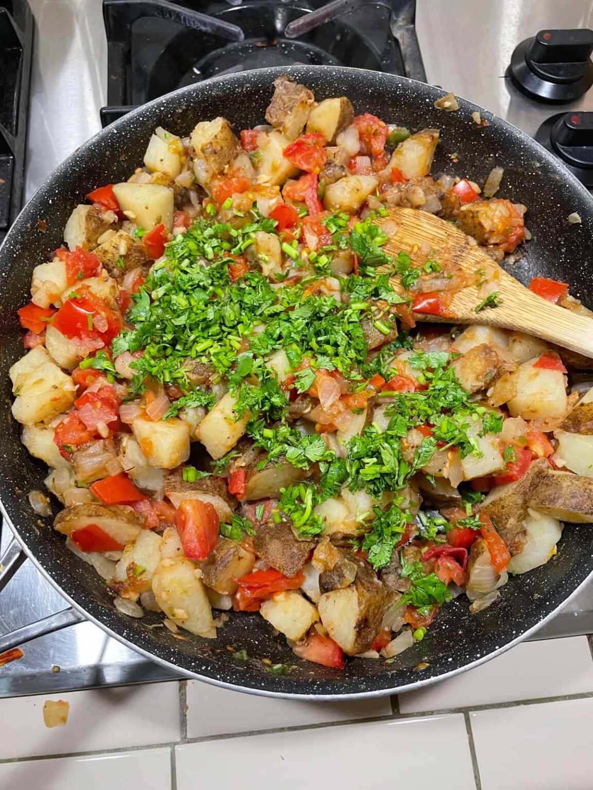 Papas a la Mexicana (oil-free Mexican-style breakfast potatoes) - Very ...