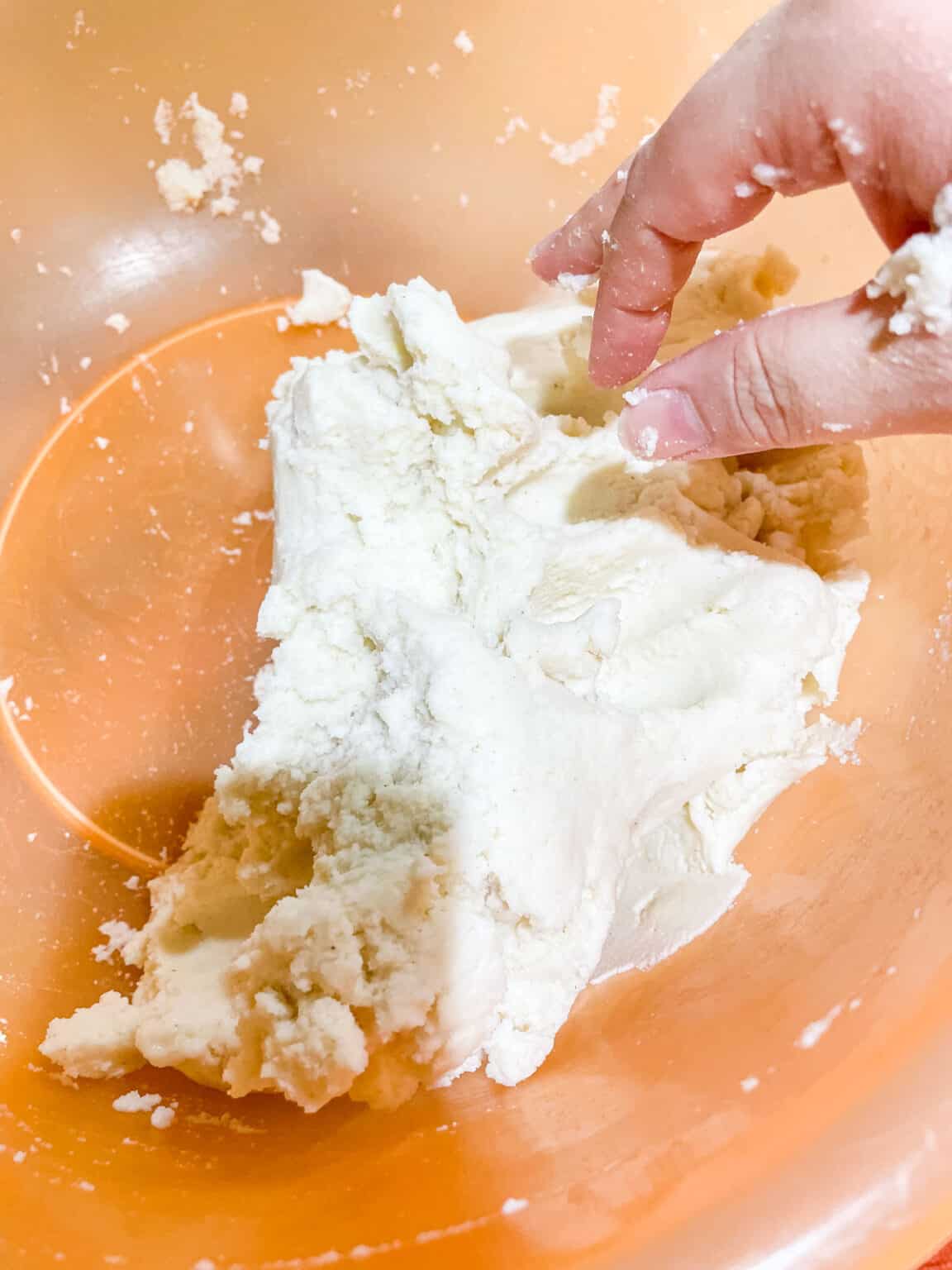 How to Make Venezuelan Arepas, Easy 1-Ingredient Recipe - Very Veganish