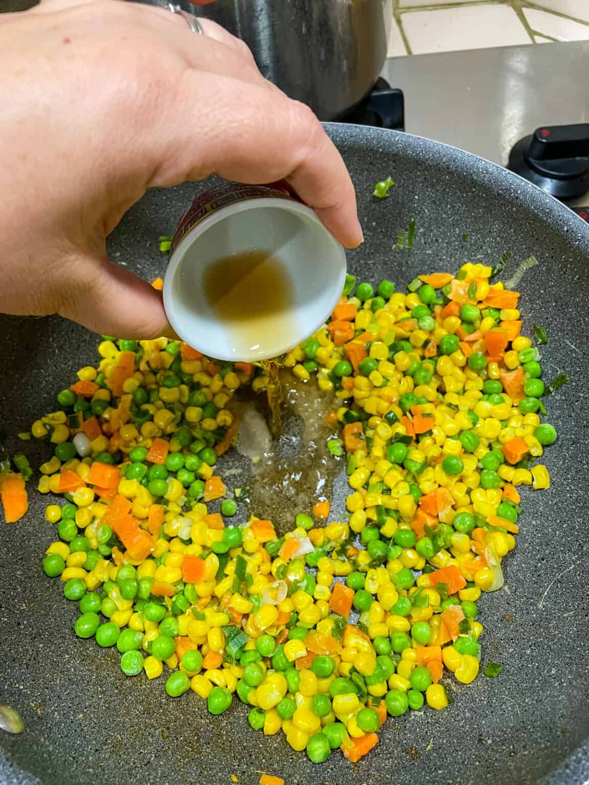 Vegetable Fried Rice (no egg) - Very Veganish