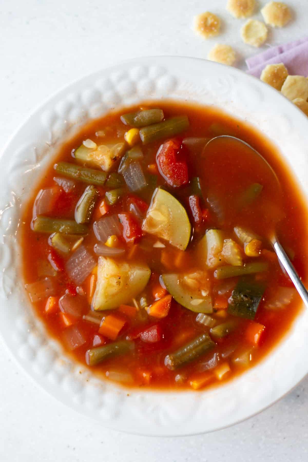 Easy Tomato Vegetable Soup - Very Veganish